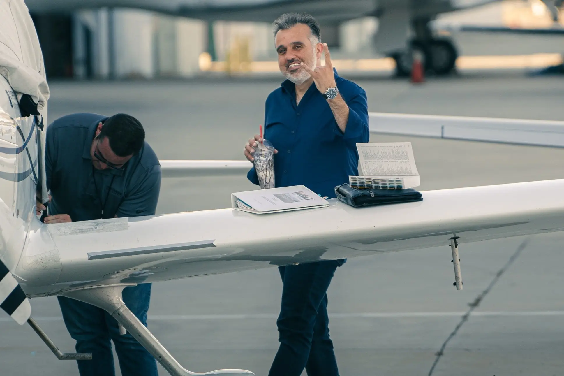 Fly Mach 1 - Van Nuys Airport Flight Schools- Flight Training California